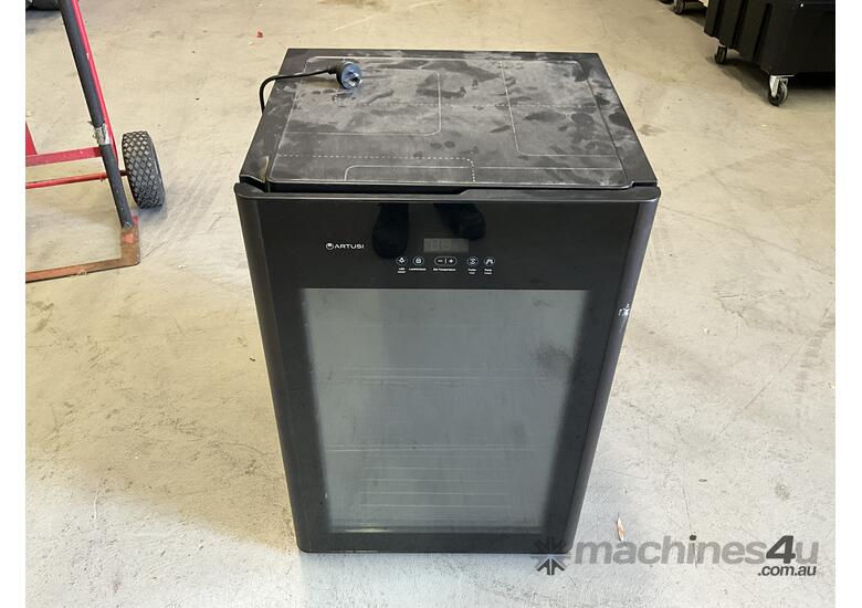 Used Artusi Artusi Under Zero Bar Fridge Under Bench Fridge (1081608 ...