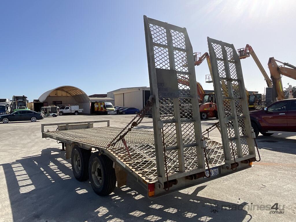 Buy Used coastmac 2016 Coastmac RTA100 Dual Axle Car Trailer Trailers ...