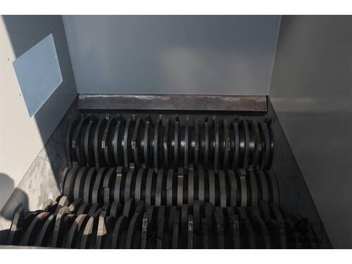 New 2020 Soyu Four Shaft Shredder - Product Destruction e-Waste Plastic ...