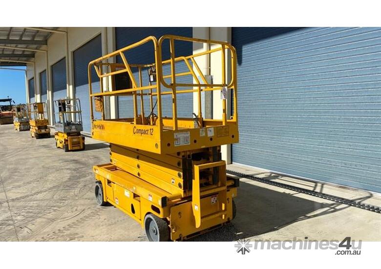 Used haulotte COMPACT 12 Electrical Scissor Lift in , - Listed on Machines4u