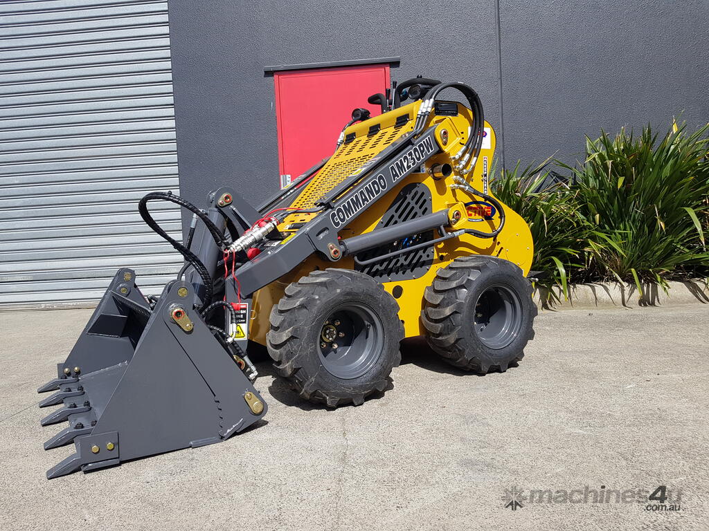 New active machinery AM230PW Tracked Mini Loaders (932708)