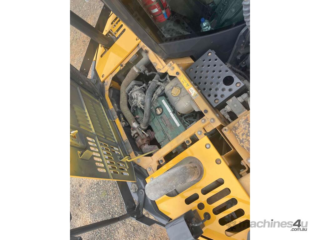 Used Volvo ECR145CL Excavator (935508)