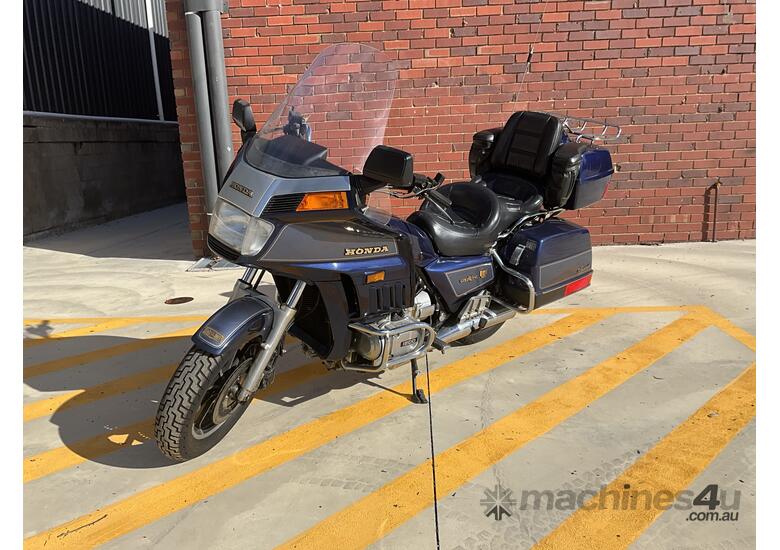 Used 1986 honda 1986 Honda Goldwing GL1200 Motorbikes in , - Listed on ...