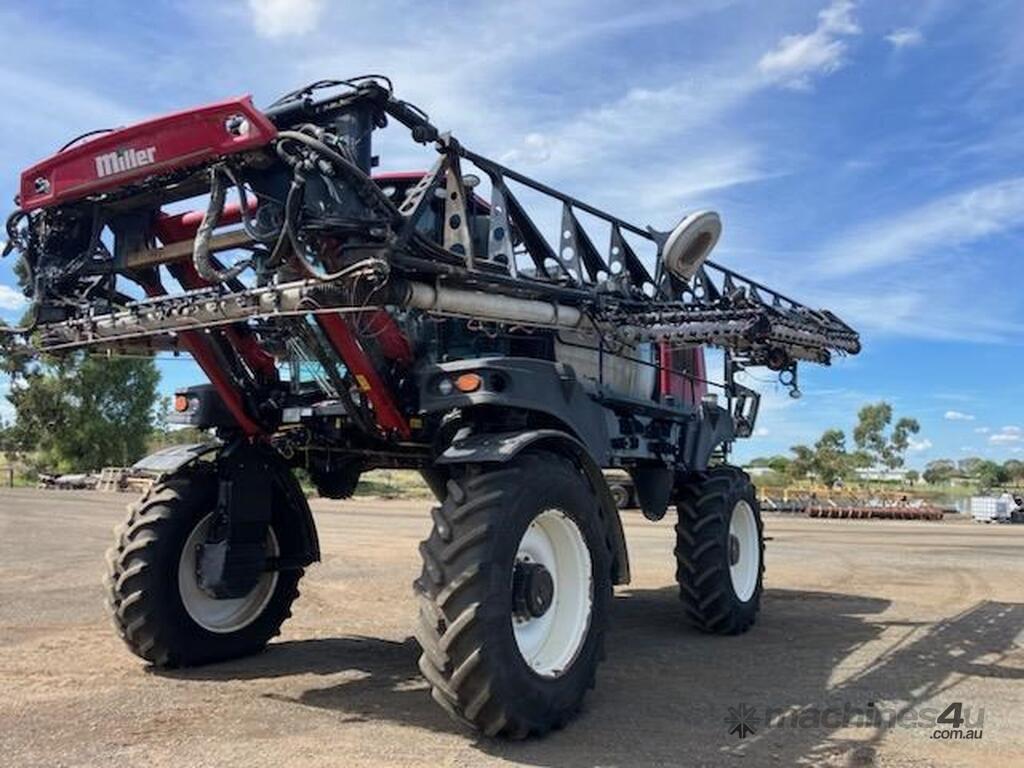 Used holzher 2018 Miller Nitro 7380 Self Propelled Sprayer Low Engine ...