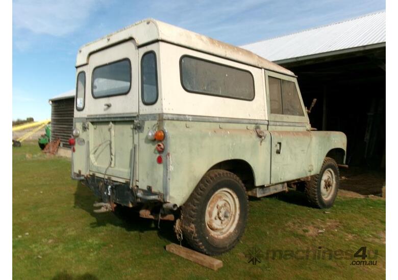 Buy Used 1976 land rover 1976 Land Rover Series 2 Hardtop Light ...