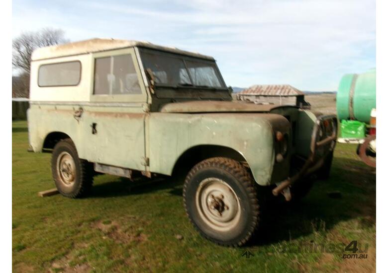 Buy Used 1976 land rover 1976 Land Rover Series 2 Hardtop Light ...