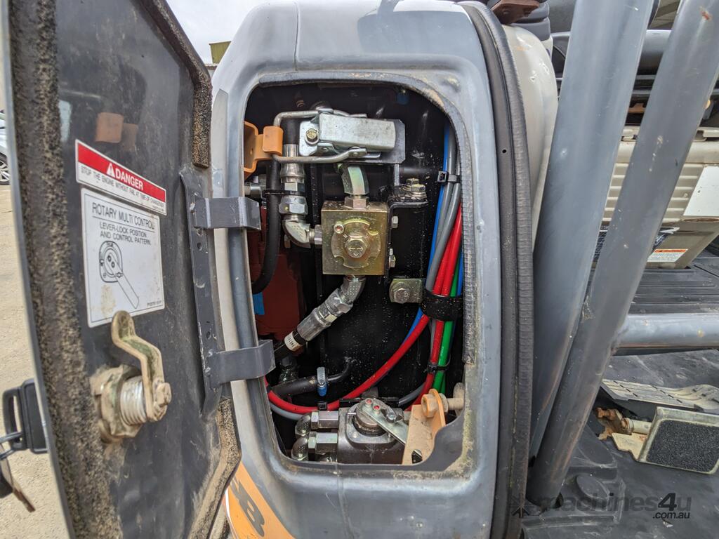 Used 2013 Case CX36B Excavator (884780)