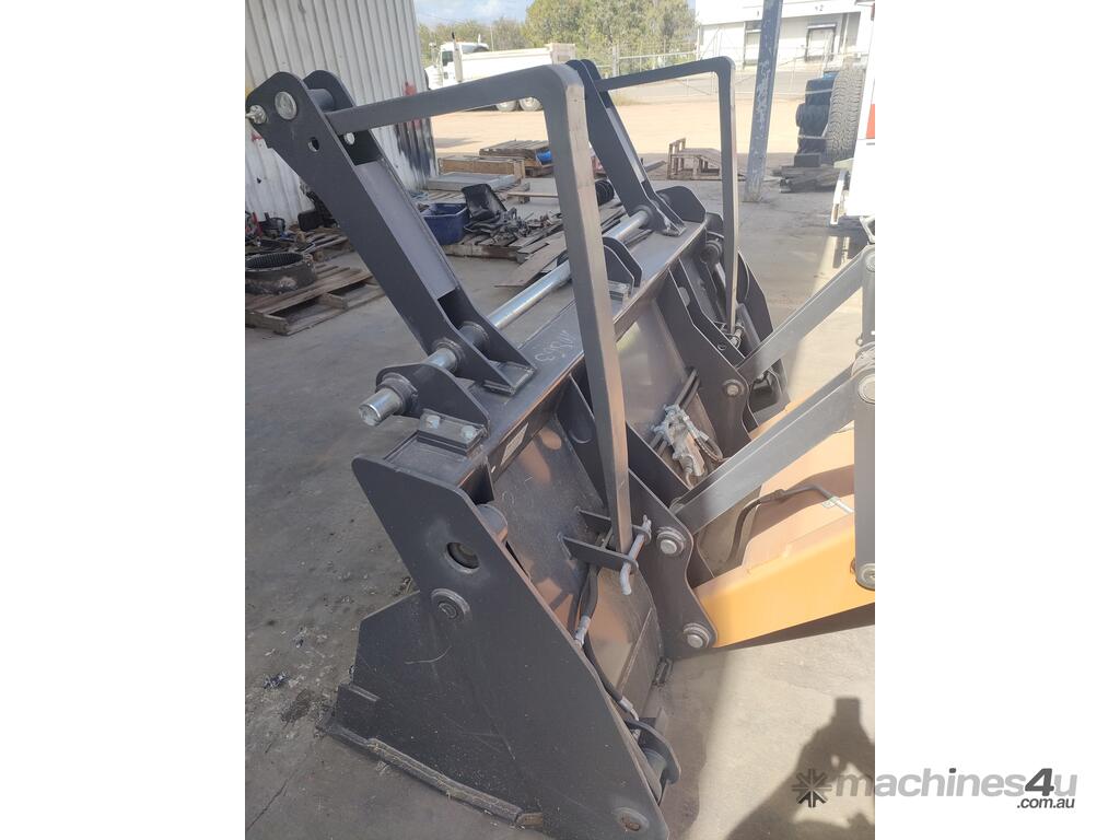 New 2022 Case 580SV Backhoe (1046981)