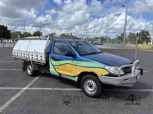 Buy Used 2009 Toyota 2009 TOYOTA HILUX WORKMATE UTE Utes (1083881 ...