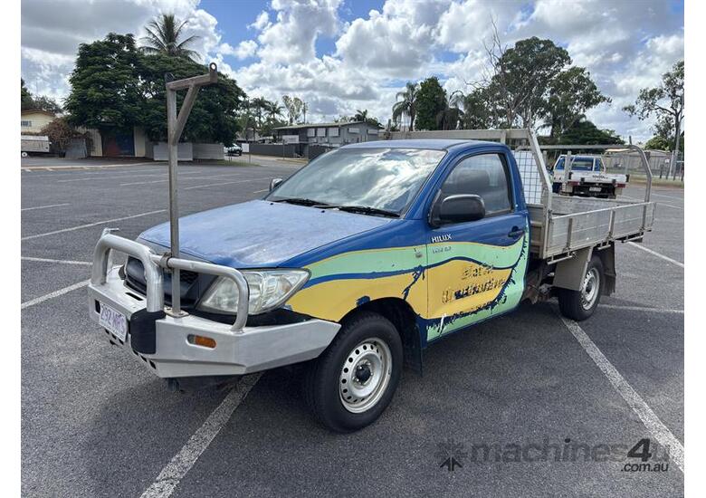 Buy Used 2009 Toyota 2009 TOYOTA HILUX WORKMATE UTE Utes (1083881 ...