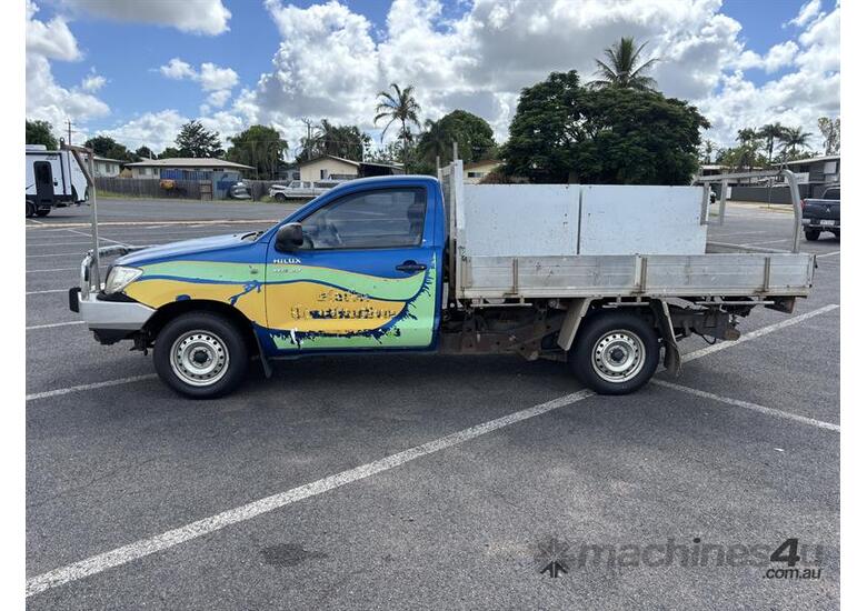 Buy Used 2009 Toyota 2009 TOYOTA HILUX WORKMATE UTE Utes (1083881 ...