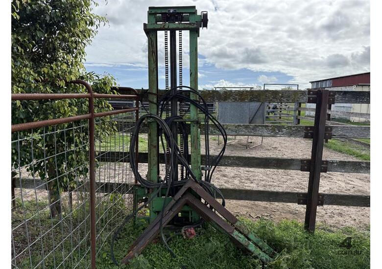 Used DALMORE TRACTOR FORKLIFT ATTACHMENT (1087881) - Listed on Machines4u