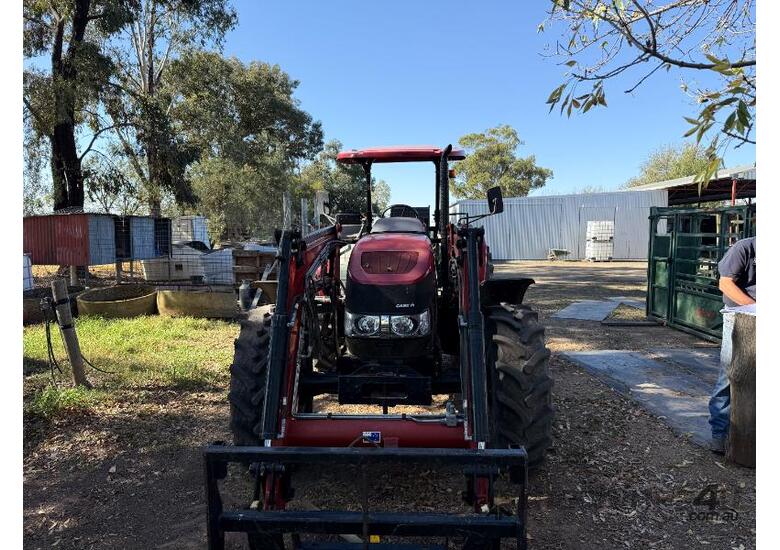 Used Case IH Case 100 JX Tractor Tractors (1113681) - Listed on Machines4u