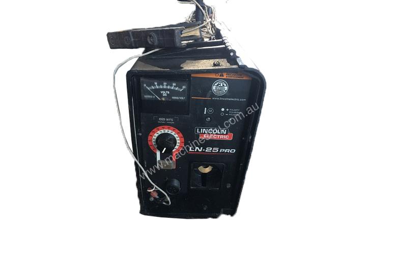 Used lincoln Lincoln LN25 Pro Remote Wire Feeder Suitcase Style Heavy Duty Industrial MIG Welding Unit Wirefeeder in Listed on Machines4u