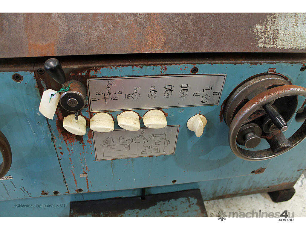 Used tos BU28 Cylindrical Grinders (856981)