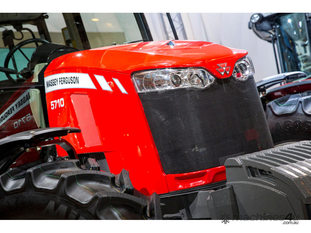 New Massey Ferguson MF 5700 Tractors (908281)