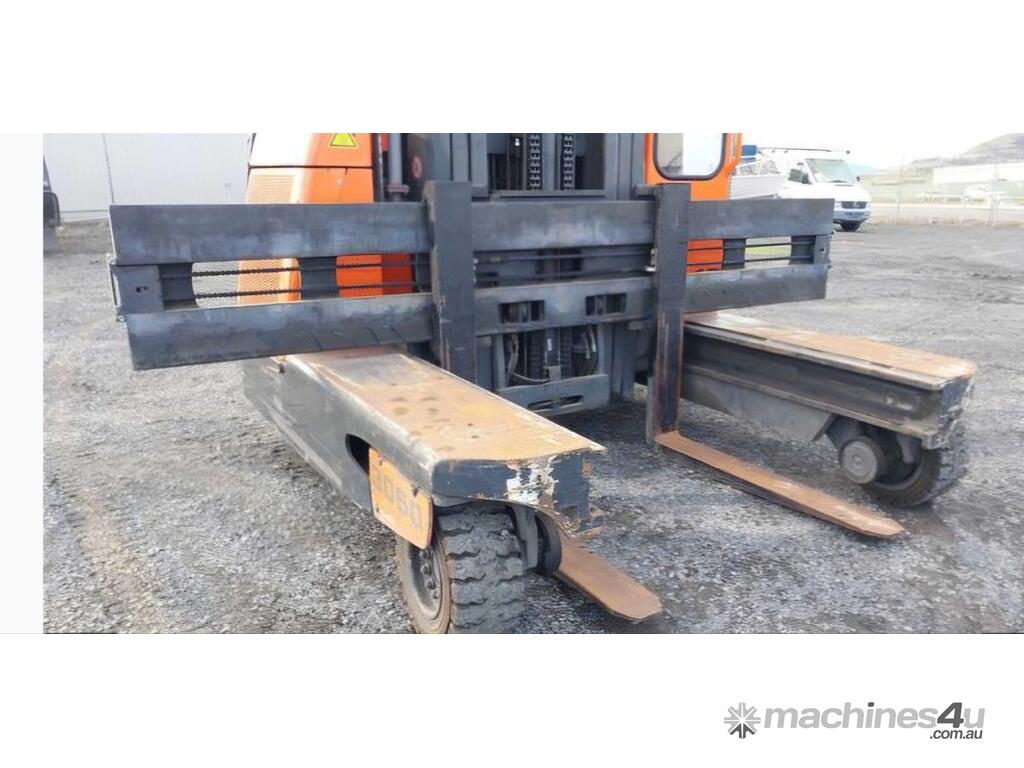 Hire hubtex DQ 40-g Side Loader Forklift in ST MARYS, NSW