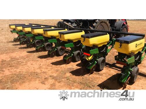 Used John Deere JOHN DEERE 1705 PLANTER Tractor Planters (1068482 ...
