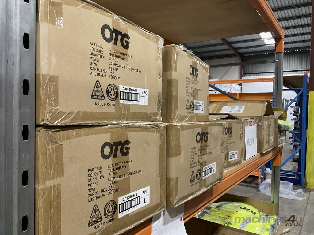 Used 8x Boxes OTG 4 in 1 Jackets (1098682)