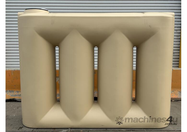 Used 4000L Water Tank - Beige Water Tanks (1111482) - Listed on Machines4u