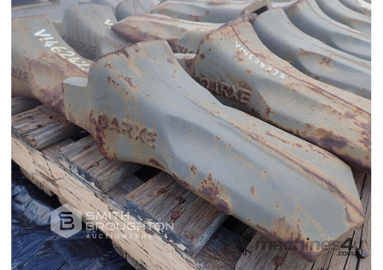 Used PALLET COMPRISING OF BUCKET TEETH UNUSED Bucket Teeth in ...