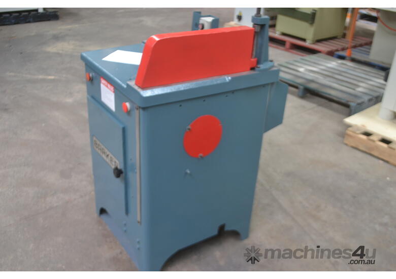 Used barker SC-18 Pop Up docking Saw in , - Listed on Machines4u