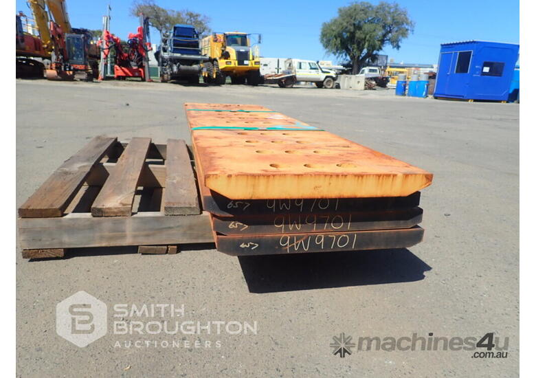 Used PALLET COMPRISING OF SCRAPER EDGES UNUSED Scraper in , - Listed on ...