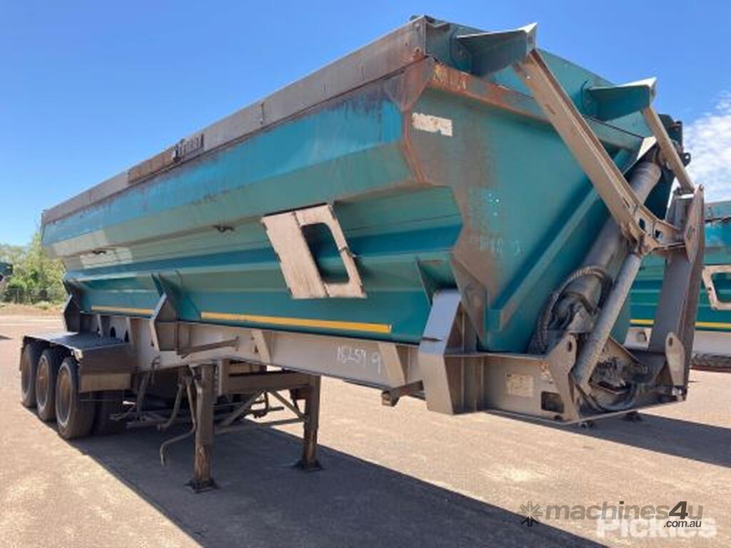 Buy Used Mick Murray Welding ST3 Commuter Bus in , - Listed on Machines4u