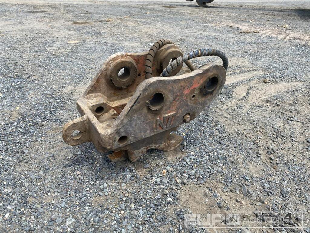 Used Not Specified Unknown Nt Quick Hitch to suit 3T Excavator Quick ...