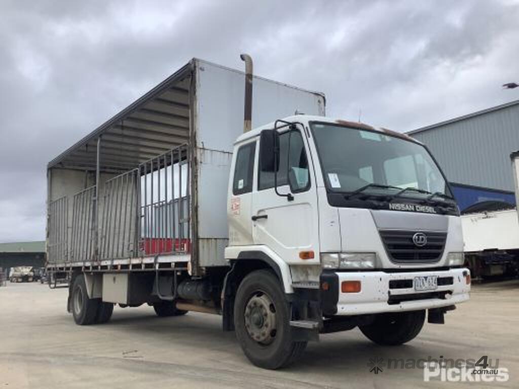 Buy Used 2006 nissan ud PKC215 Cab Chassis in , - Listed on Machines4u