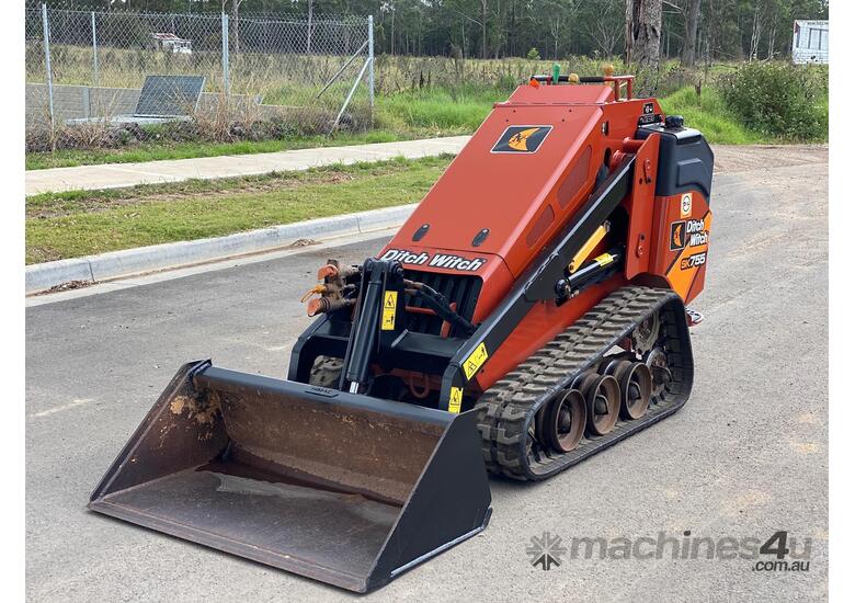 Used 2019 ditch witch SK755 Skid Steer Loaders (964182) - Listed on Machines4u