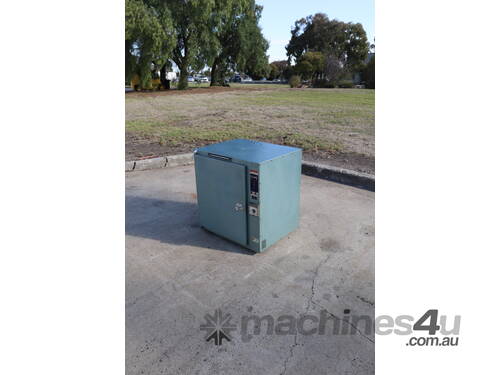 Used laboro Lab Laboratory Oven - Laboro 2000W - Comes with L-shaped ...