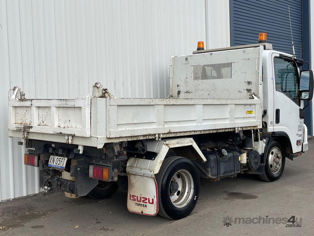 Buy Used 2018 Isuzu NLR 55-150 Tipper Trucks (1116483)