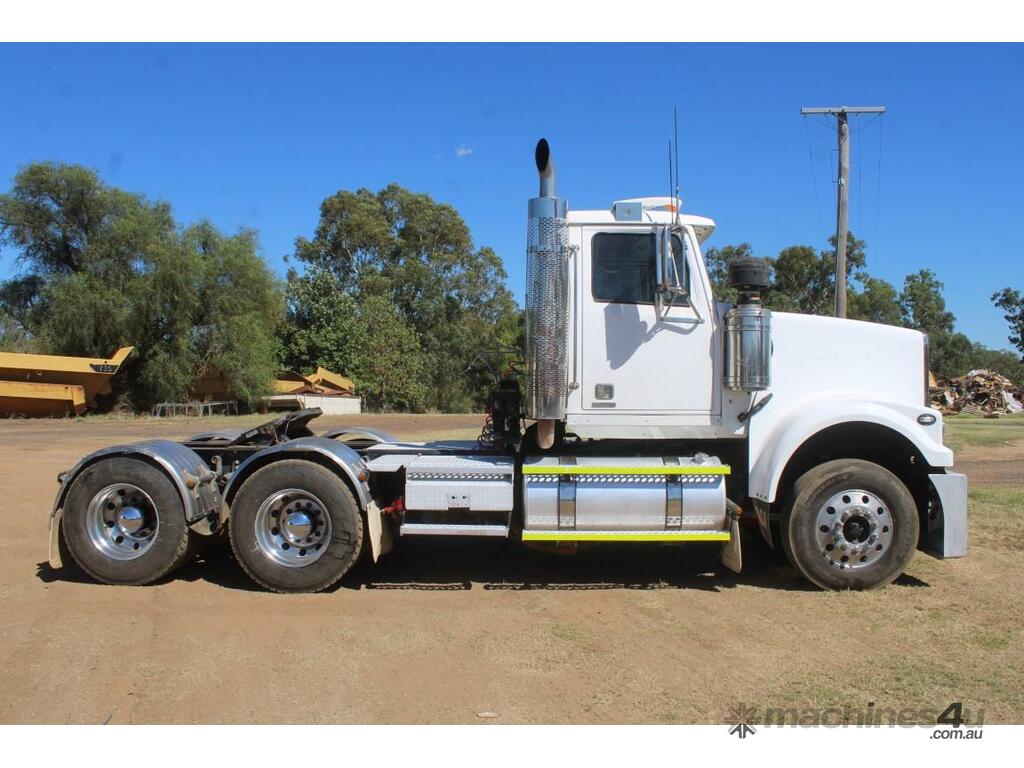 Buy Used 2013 western star 4800FX Prime Mover Trucks (1118083)