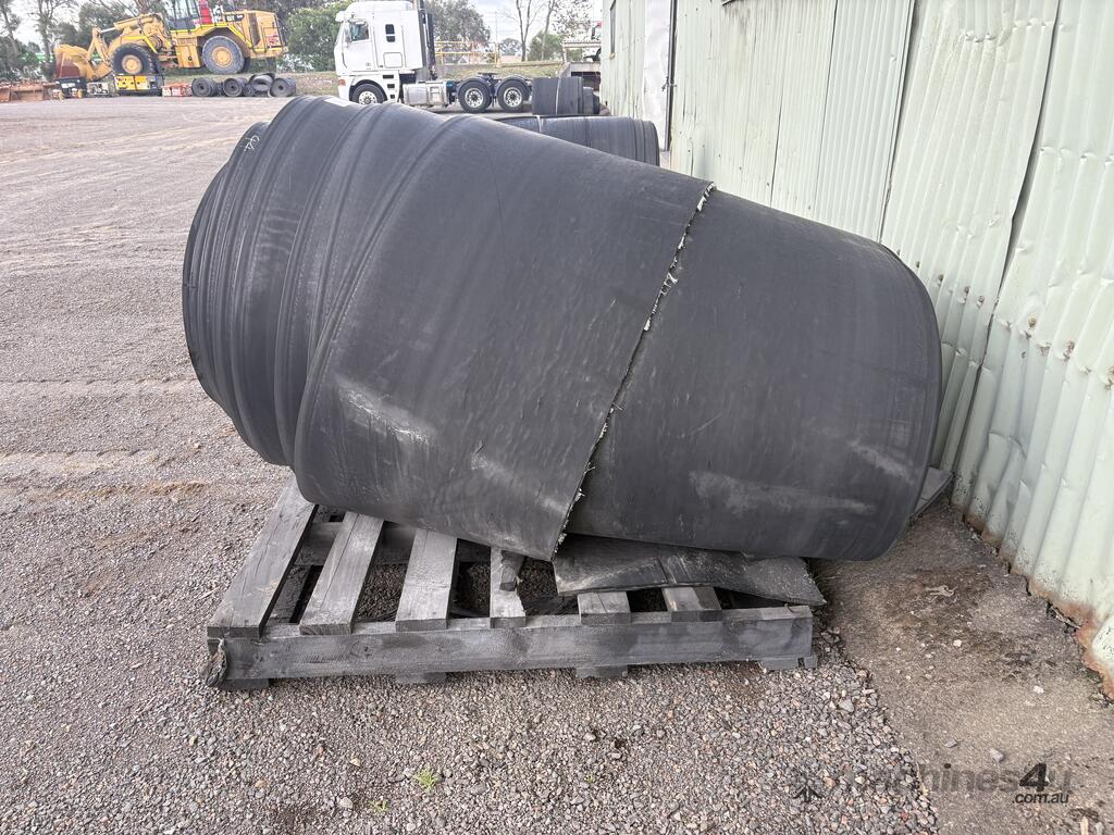 Used 565mm conveyor belt (1200083)