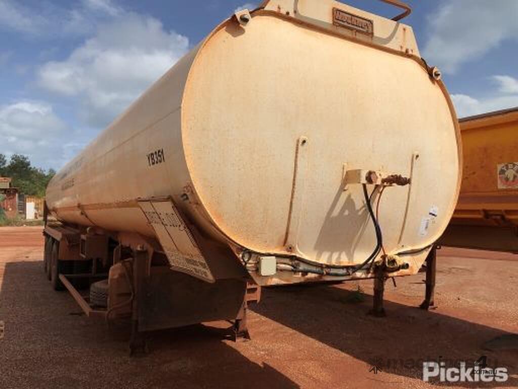 Buy Used hockney 1995 Hockney Tanker Trailer in , - Listed on Machines4u