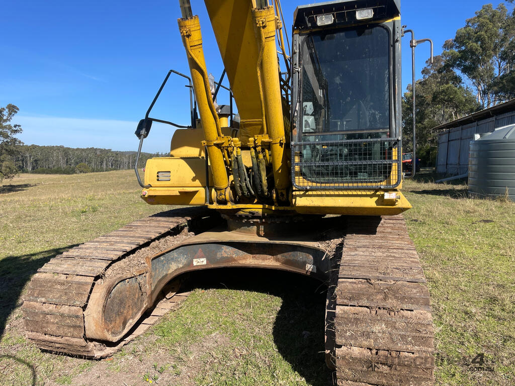 Used 2009 komatsu PC300LC-8 Excavator (890583)