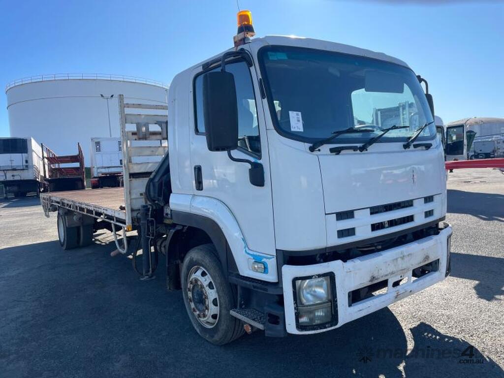 Buy Used 2009 Isuzu FTR Dual Cab Trucks in , - Listed on Machines4u