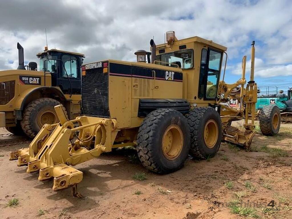 Used 2007 Caterpillar 140H Grader (1082684)