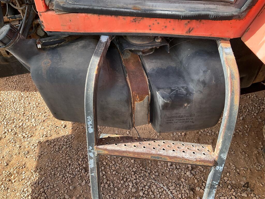 Used same Explorer II 90 Tractors (1116984)