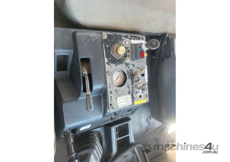 Buy Used 2003 Isuzu C3 C SERIES Trucks (1175284) - Listed on Machines4u