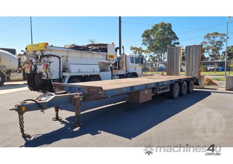 Buy Used MBM4 MBM4 Beavertail Trailers in , - Listed on Machines4u