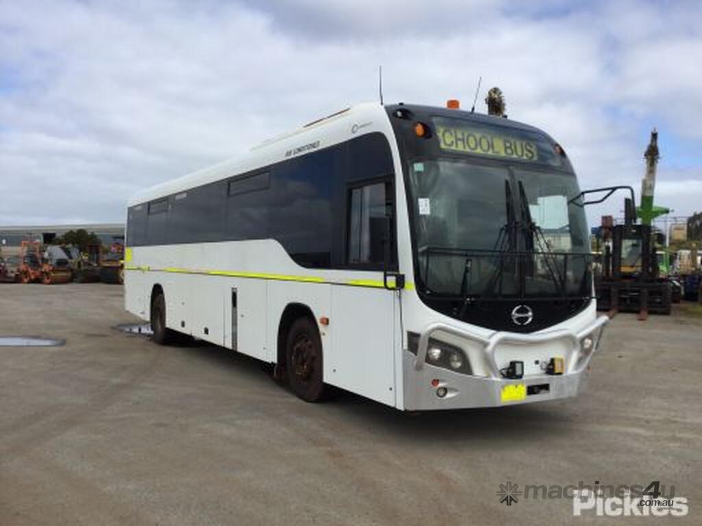 Buy Used 2017 Hino SB50 Trucks in , - Listed on Machines4u