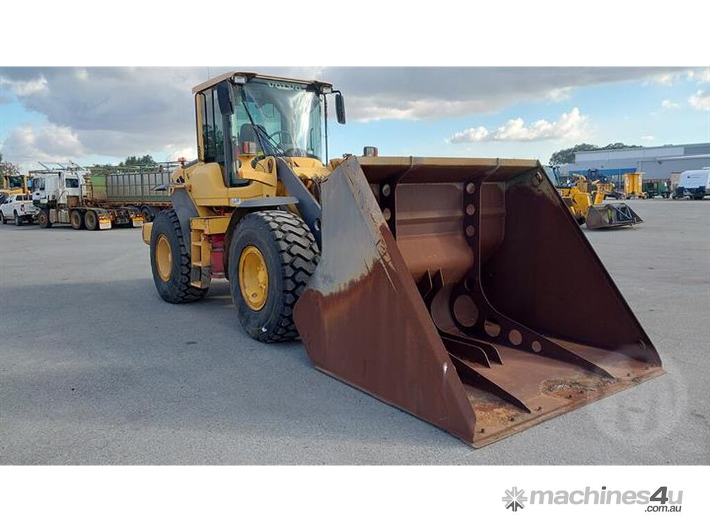 Used Volvo L60F Wheeled Loader in , - Listed on Machines4u