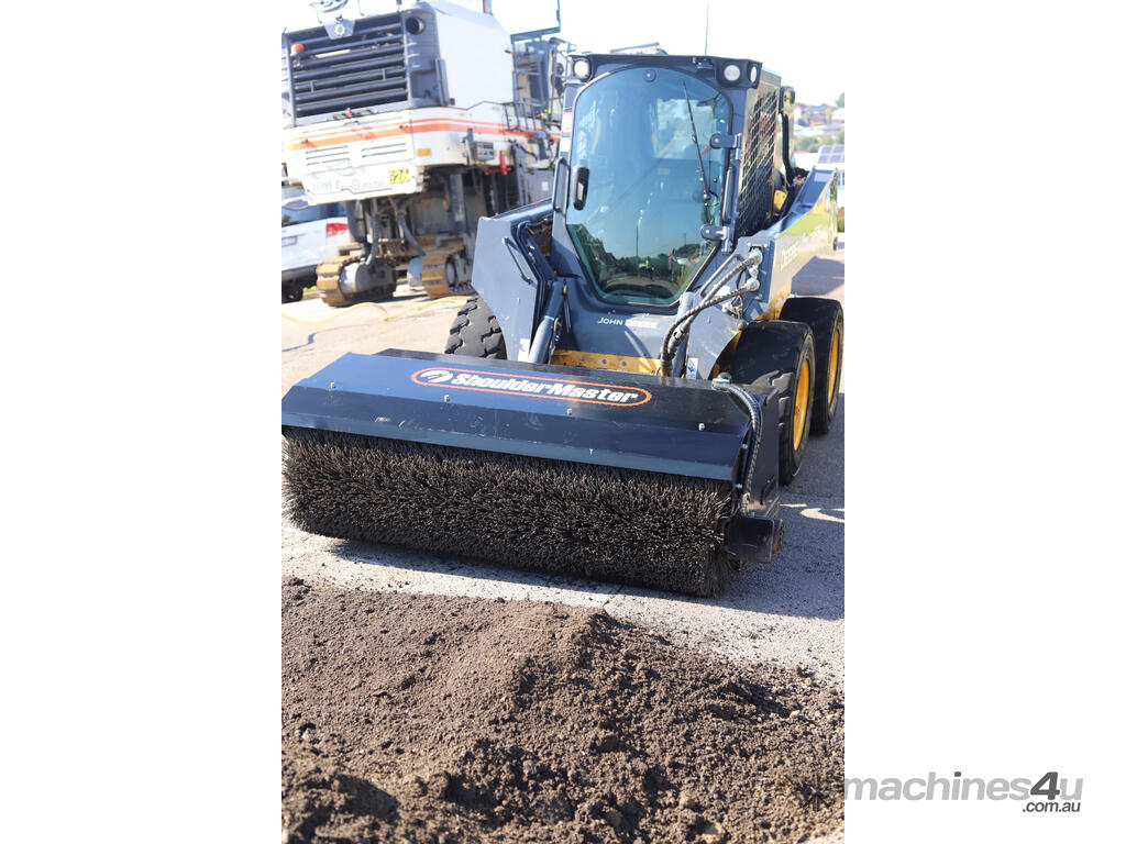 New ShoulderMaster TB2100 Skid Steer Broom in WAUCHOPE, NSW