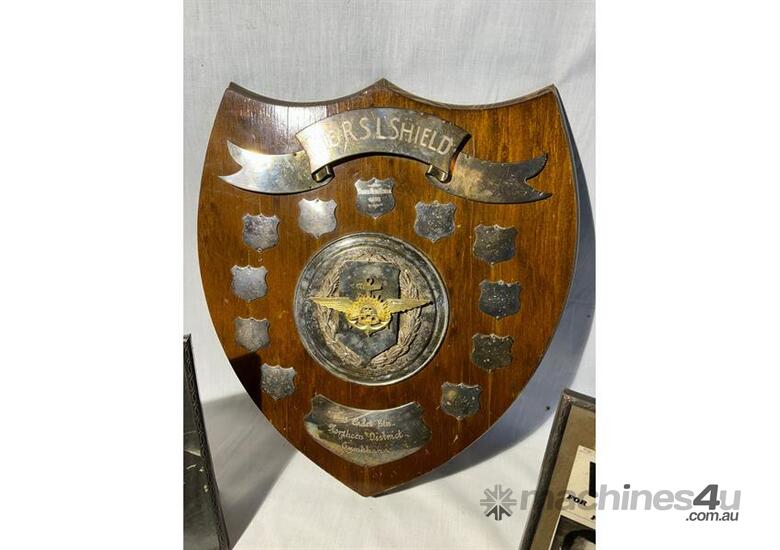 Used RSL PERPETUAL SHIELD & 3 OTHER MILITARY MEMORABILLIA RSL PERPETUAL ...