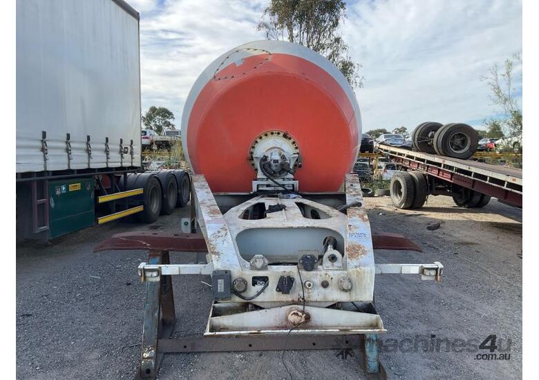Buy Used 2017 BTE 2017 BTE Tri Semi Concrete Agitator Trailers in ...