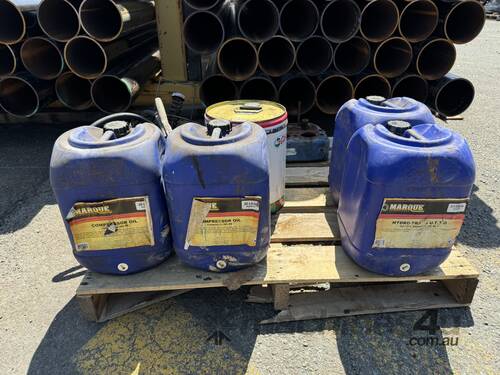 Used Assorted Oils Grease Pump (1044386) - Listed on Machines4u