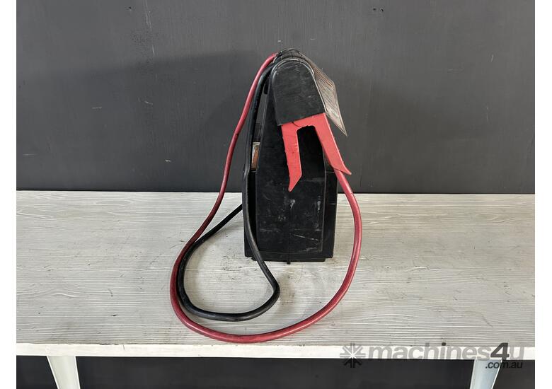 Used Truckpac Truckpac ES1224 12 24v Truck Jump Pack (1097086) - Listed ...