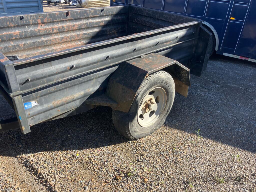 Buy Used 2010 Just Trailers 2010 Just Trailers Single Axle Box Trailer ...